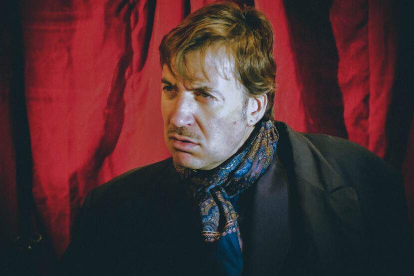 Albert Serra o el método para filmar el caos | La Tempestad